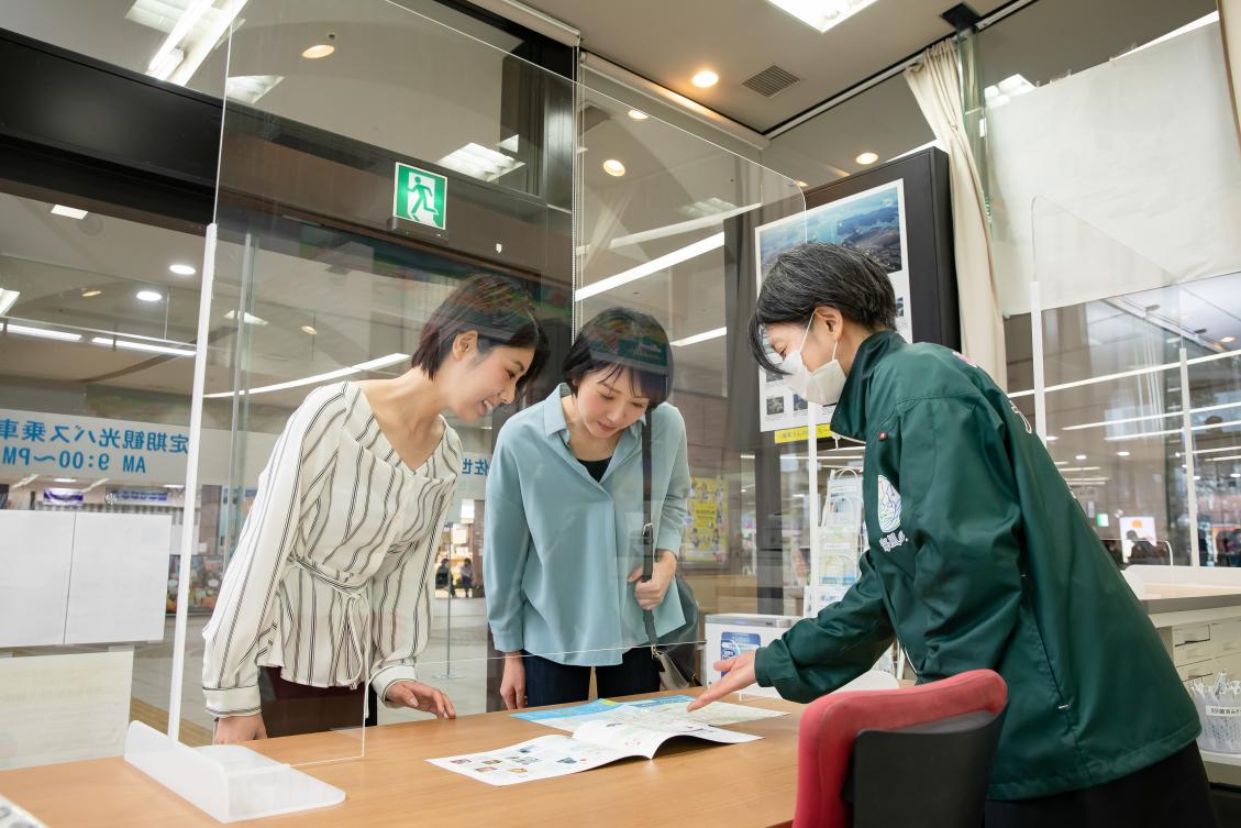 【Experience Sasebo!】 Local Culture & Fun Souvenir Shopping & Cozy ...