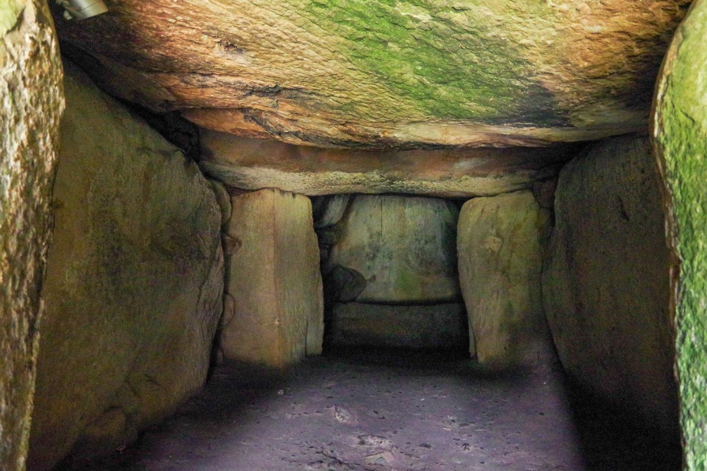 Kakegi Kofun（Tumulus） | See & Do | DISCOVER NAGASAKI/The Official ...