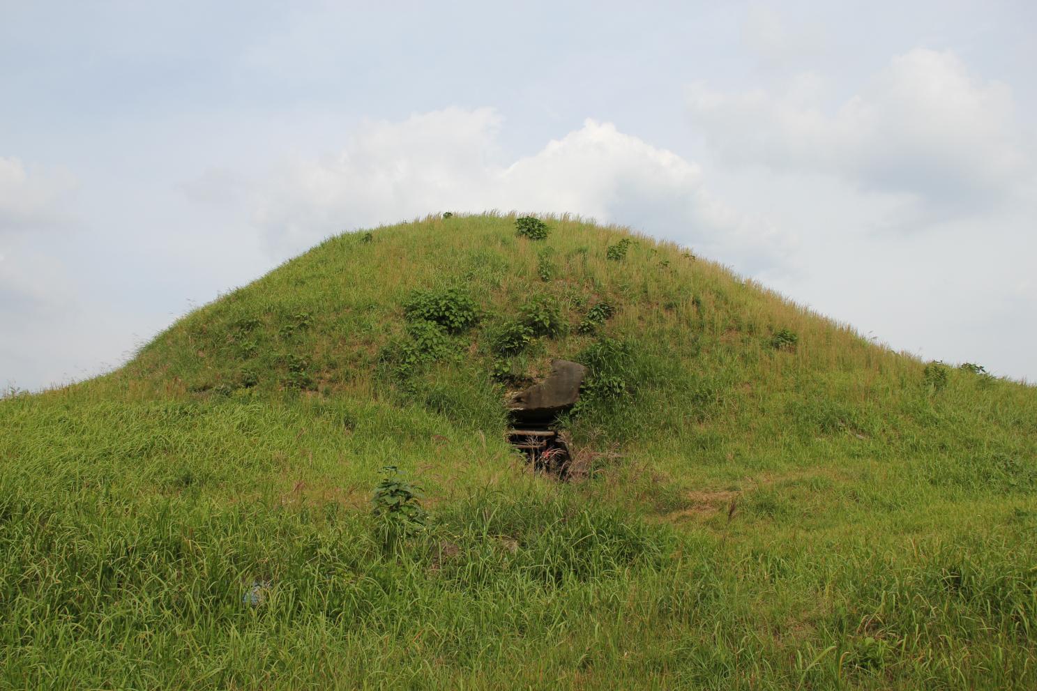 Soroku Kofun | See & Do | DISCOVER NAGASAKI/The Official Visitors' Guide