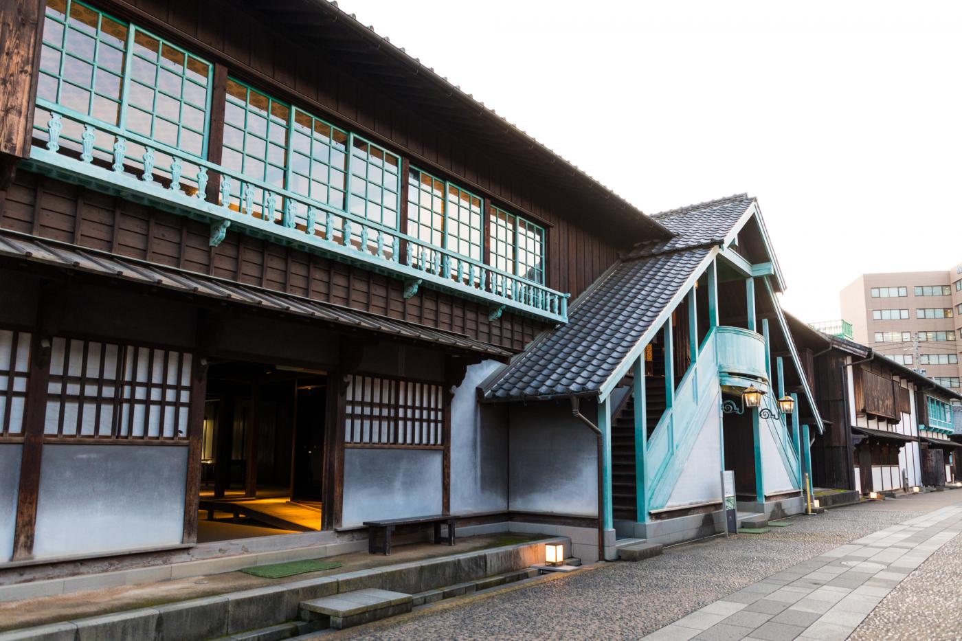 Dejima | See & Do | DISCOVER NAGASAKI/The Official Visitors' Guide